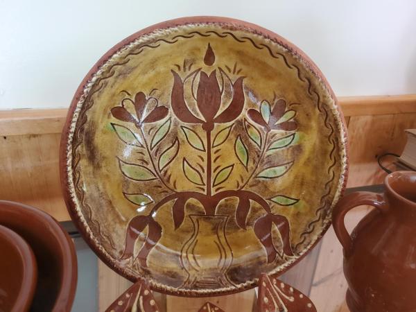 Pied Potter Hamelin & Kulina Folk Art American redware